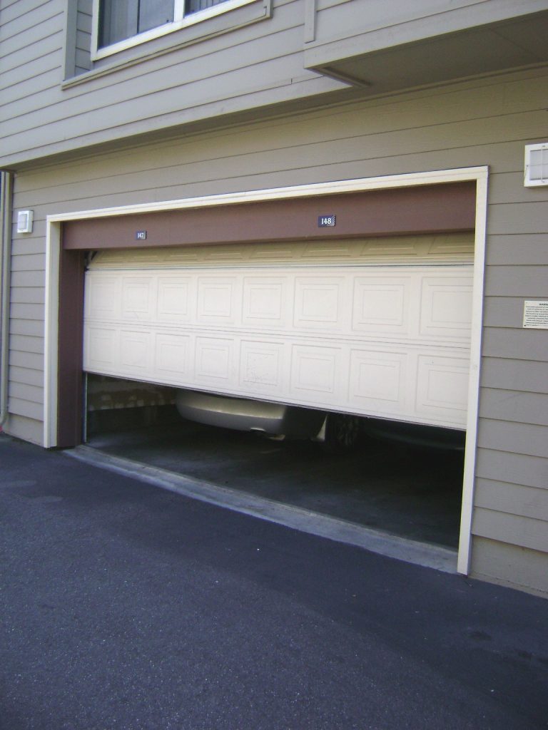 How to Balance an Uneven Garage Door Yourself?